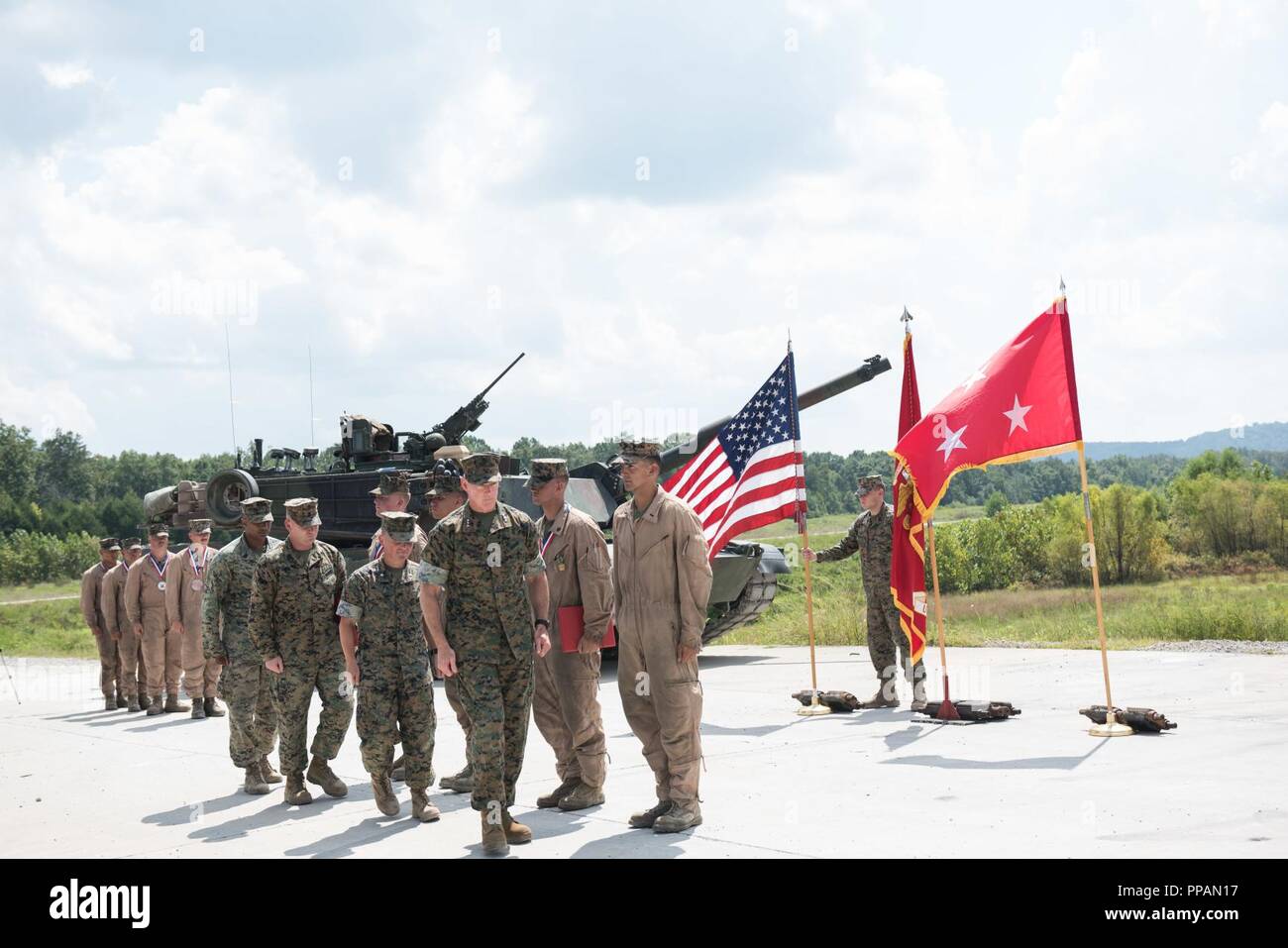 Tank battalions from the USMC battled it out on Fort Knox's Wilcox ...