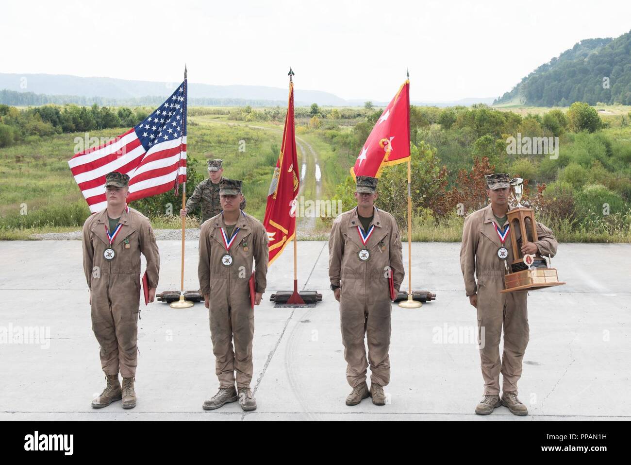 Tank battalions from the USMC battled it out on Fort Knox's Wilcox ...