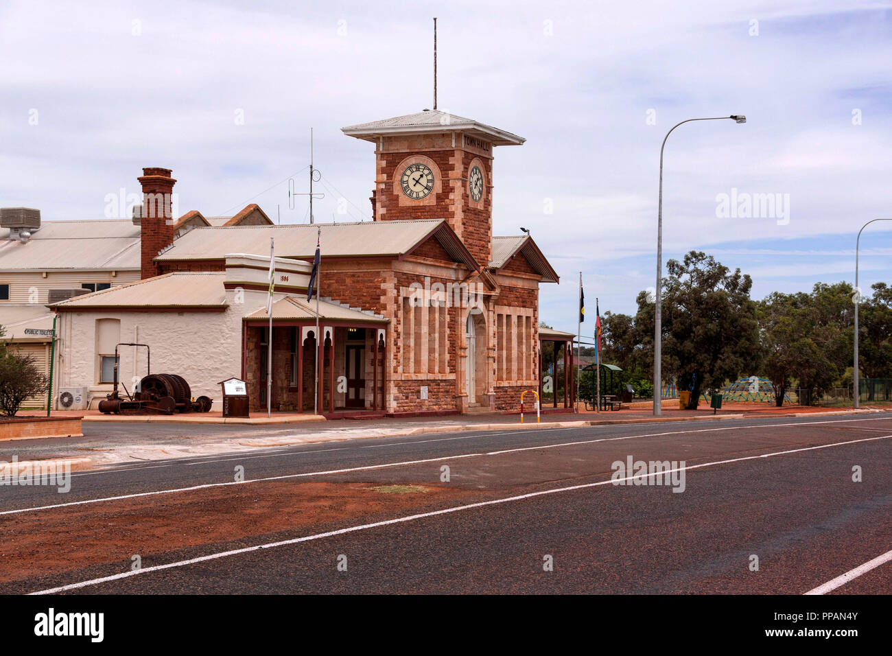 Townhall, Menzies Western Australia Stock Photo - Alamy