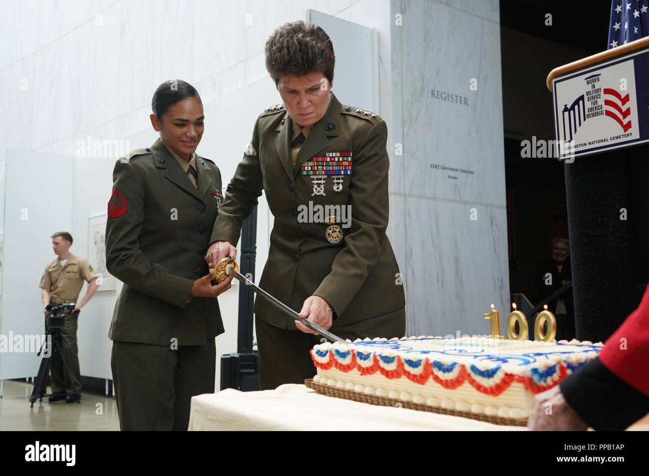 U.S. Marine Corps Cpl. Daisha Sosa, combat photographer, Office of ...