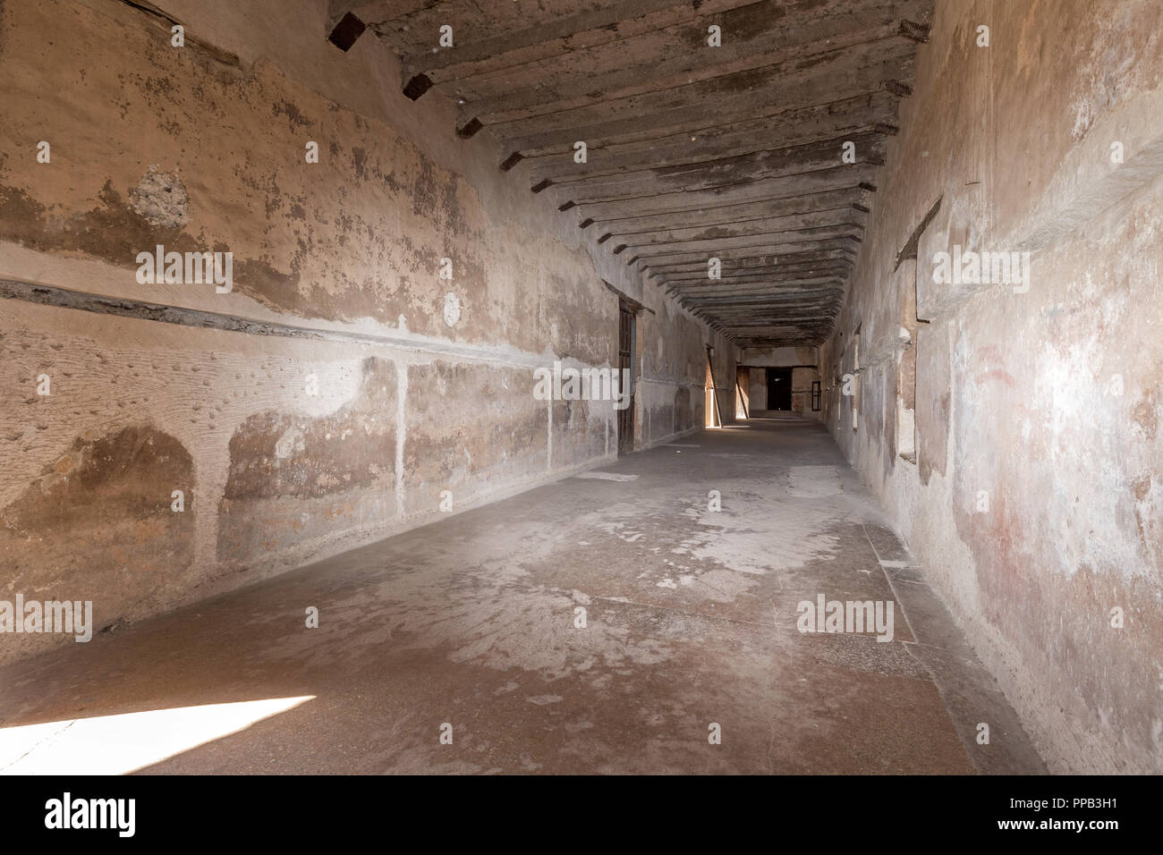 Bakafa's Castle: banqueting Hall. Fasil Ghebbi, Royal Enclosure, Gonder ...