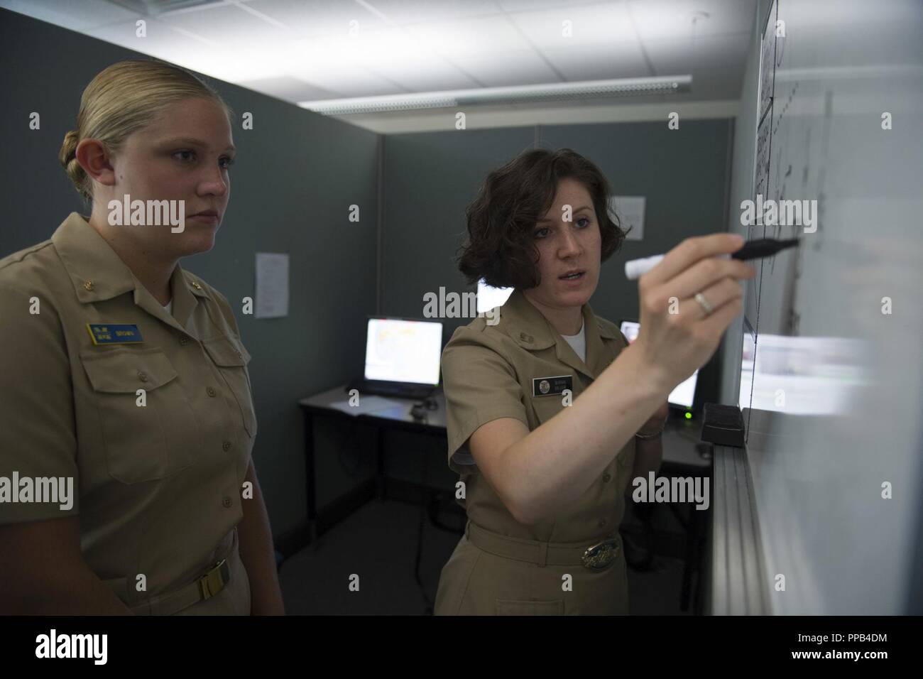 Lt sarah brown hi-res stock photography and images - Alamy