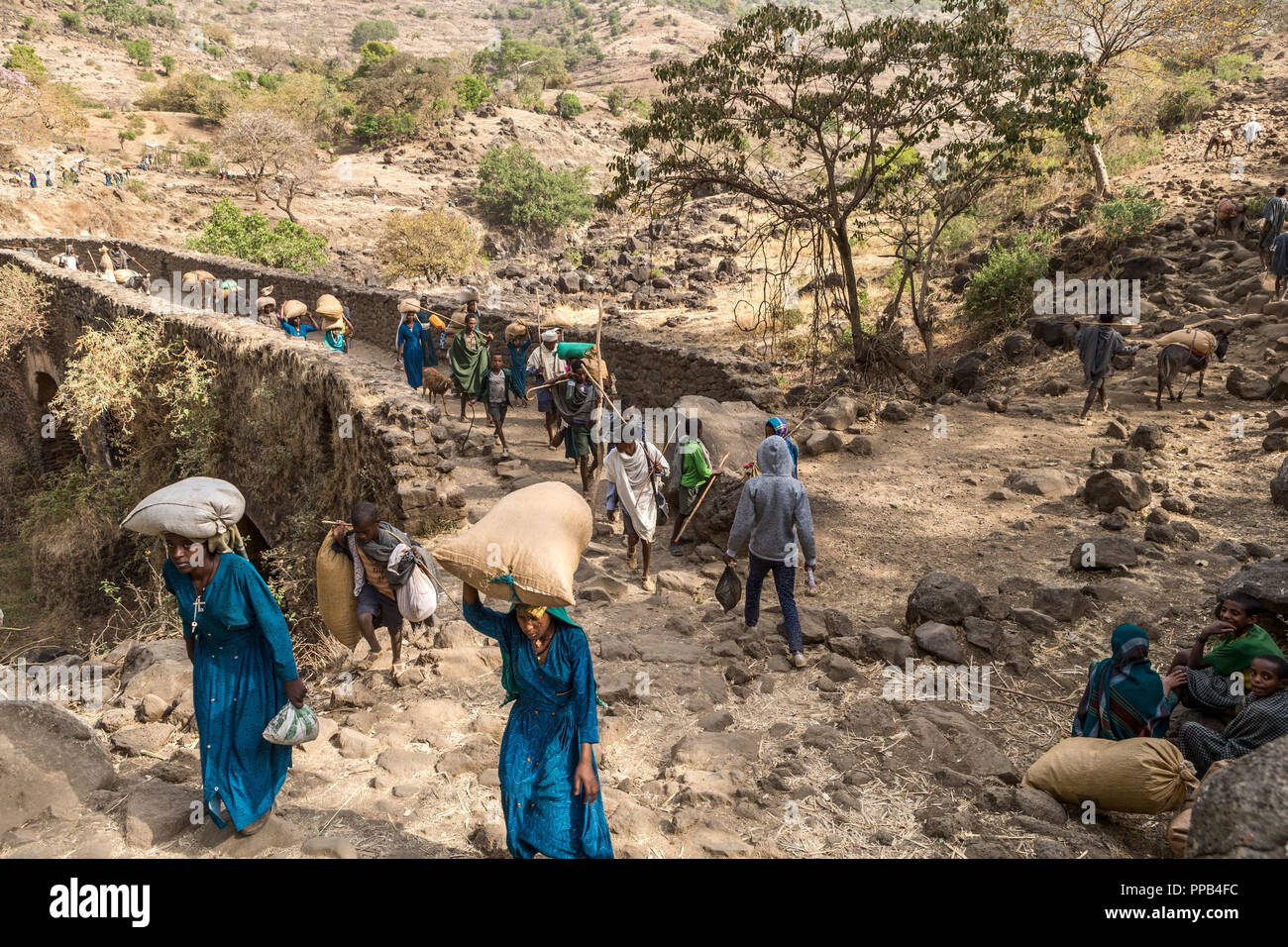 Views of Agam Dildi Portugese bridge, Tis Abay, Blue Nile, Ethiopia ...
