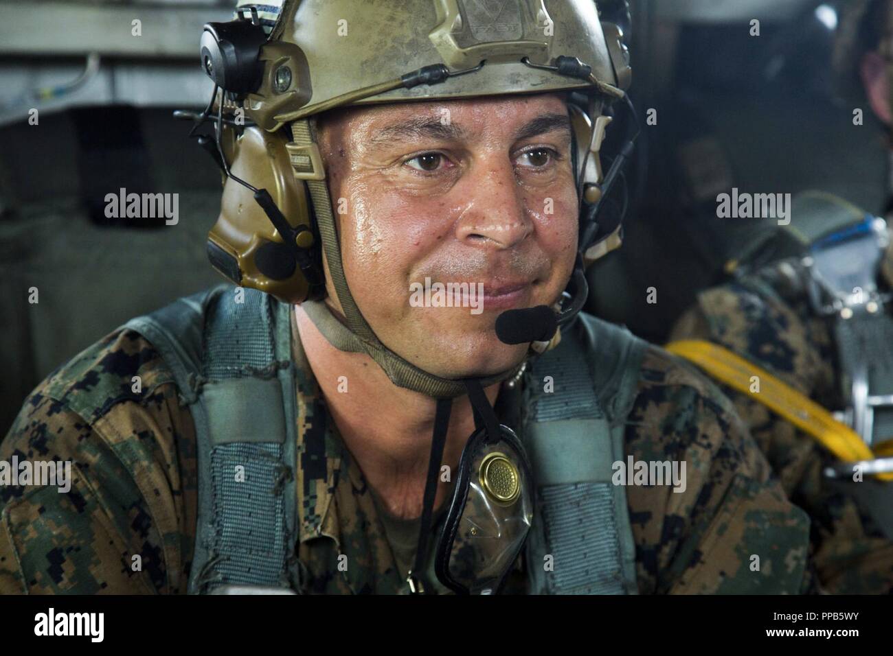 Paraloft platoon hi-res stock photography and images - Alamy