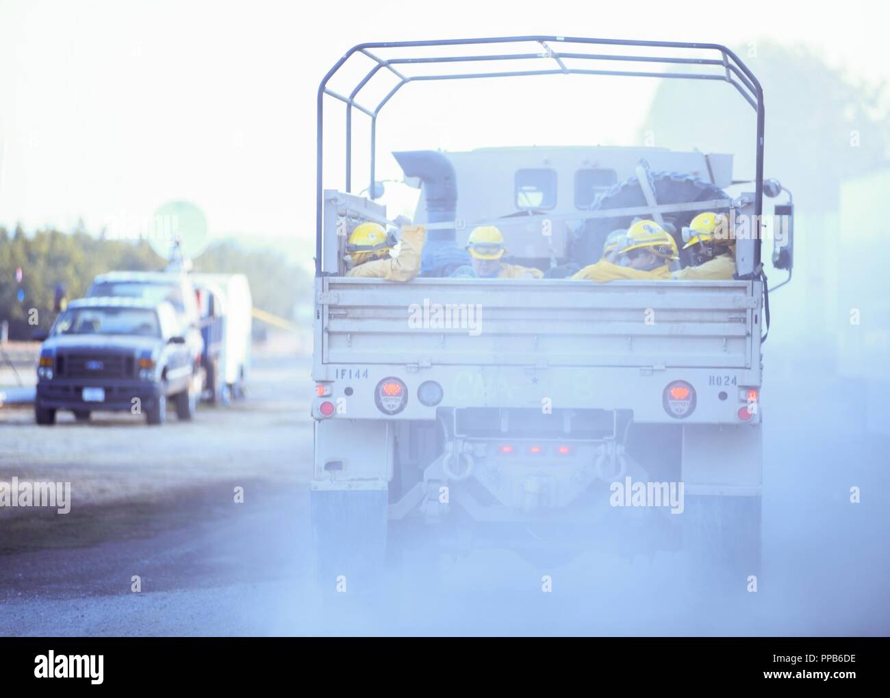 Members of Task Force 144, from the California National Guard, ship out ...