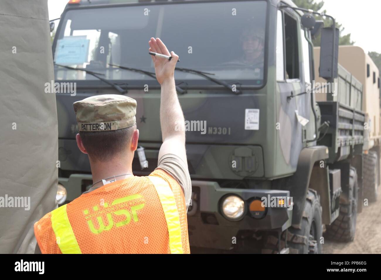Soldiers of the 34th Red Bull Infantry Division wash and stage our ...