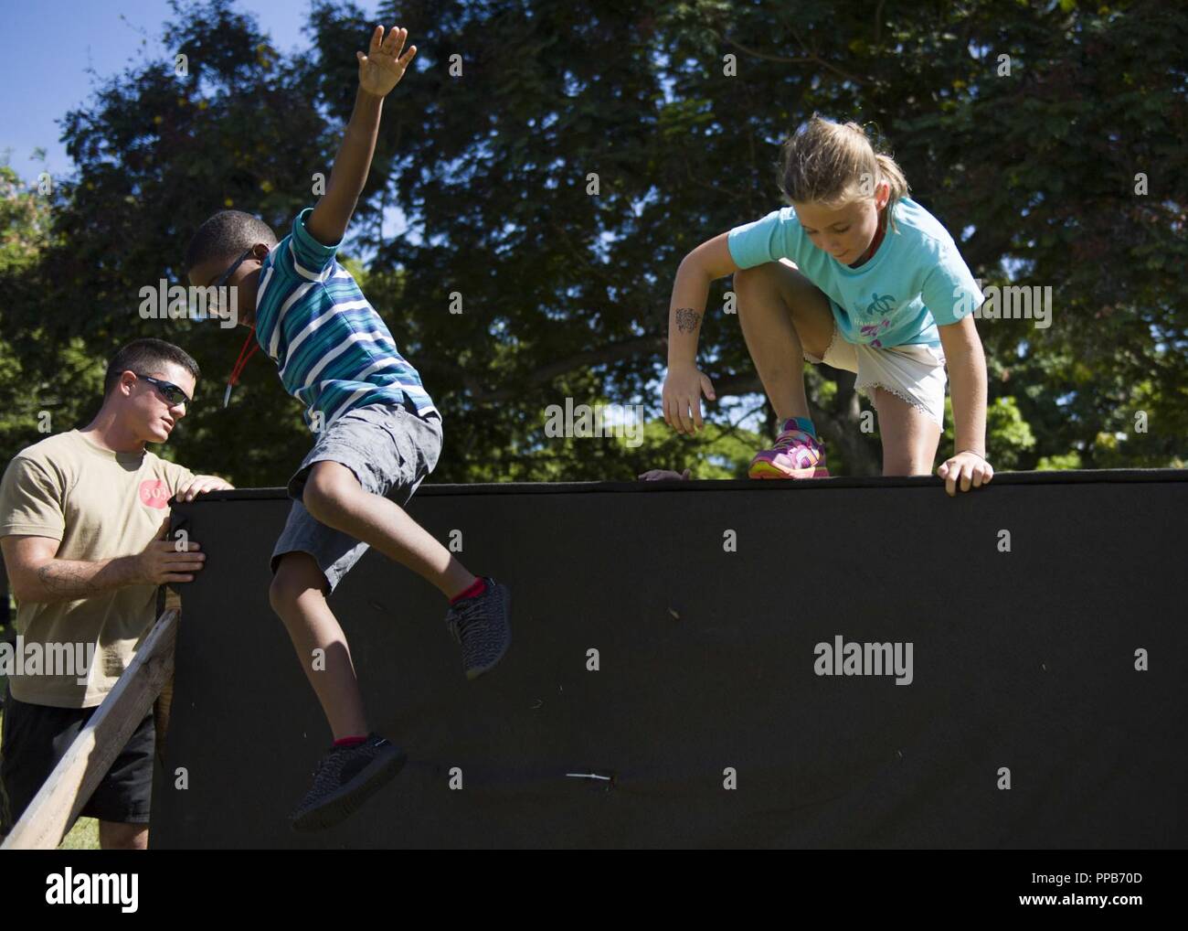 Operation hele on hi-res stock photography and images - Alamy