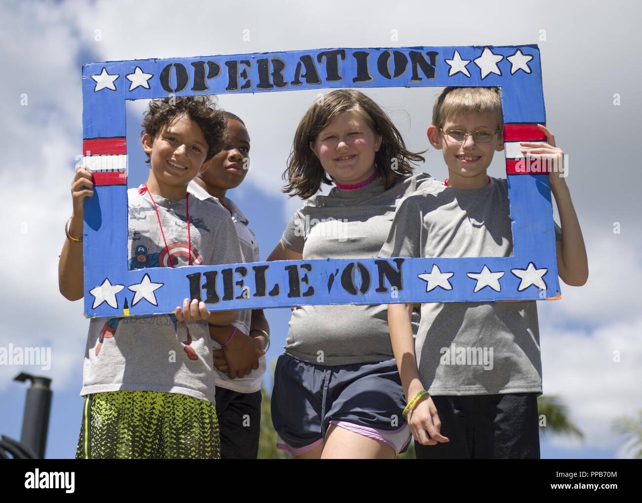 PEARL HARBOR (Aug. 17, 2018) Operation Hele On Cadets pose for a group ...