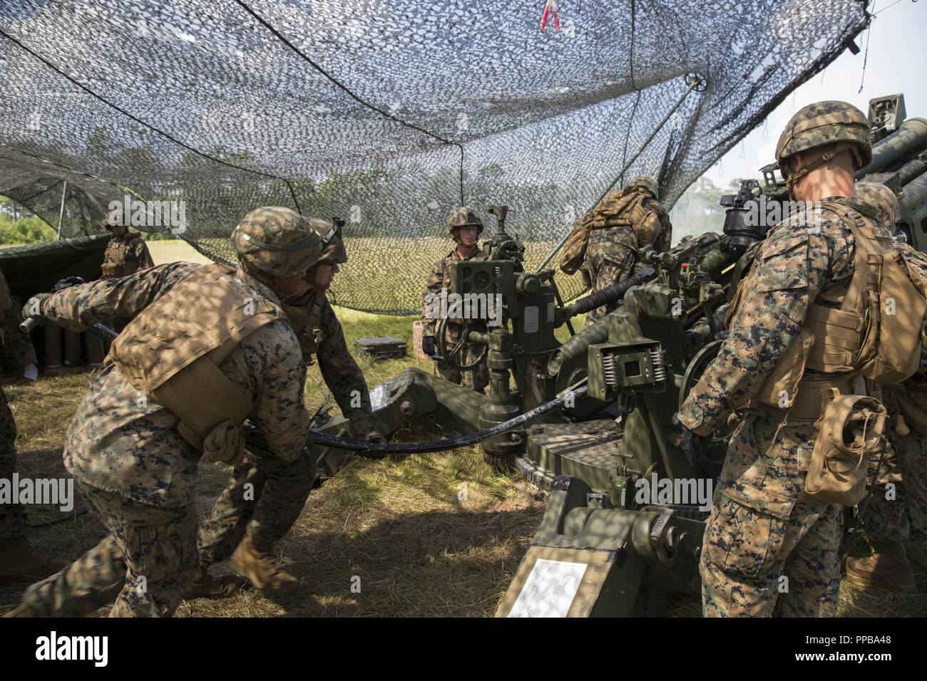 Ii mig commstrat hi-res stock photography and images - Alamy