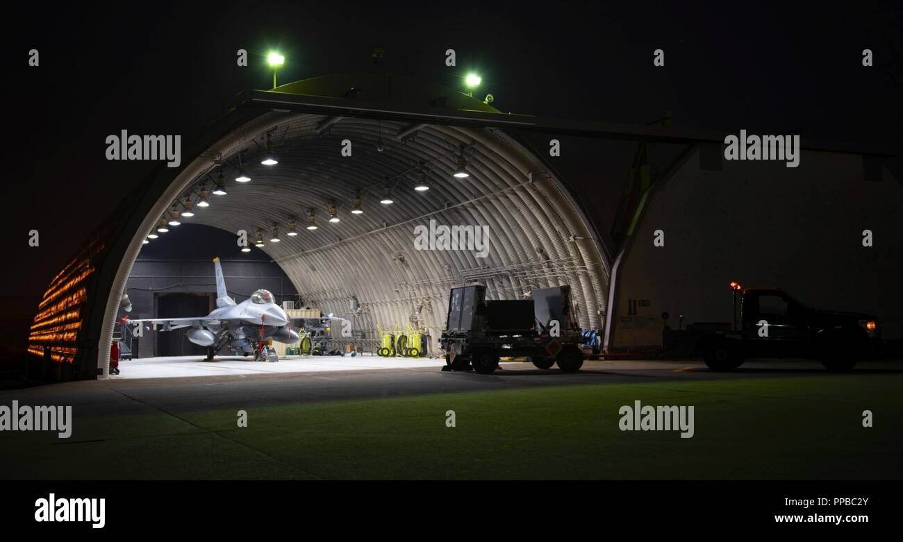 An 8th Fighter Wing F-16 Fighting Falcon from the 80th Fighter Squadron ...