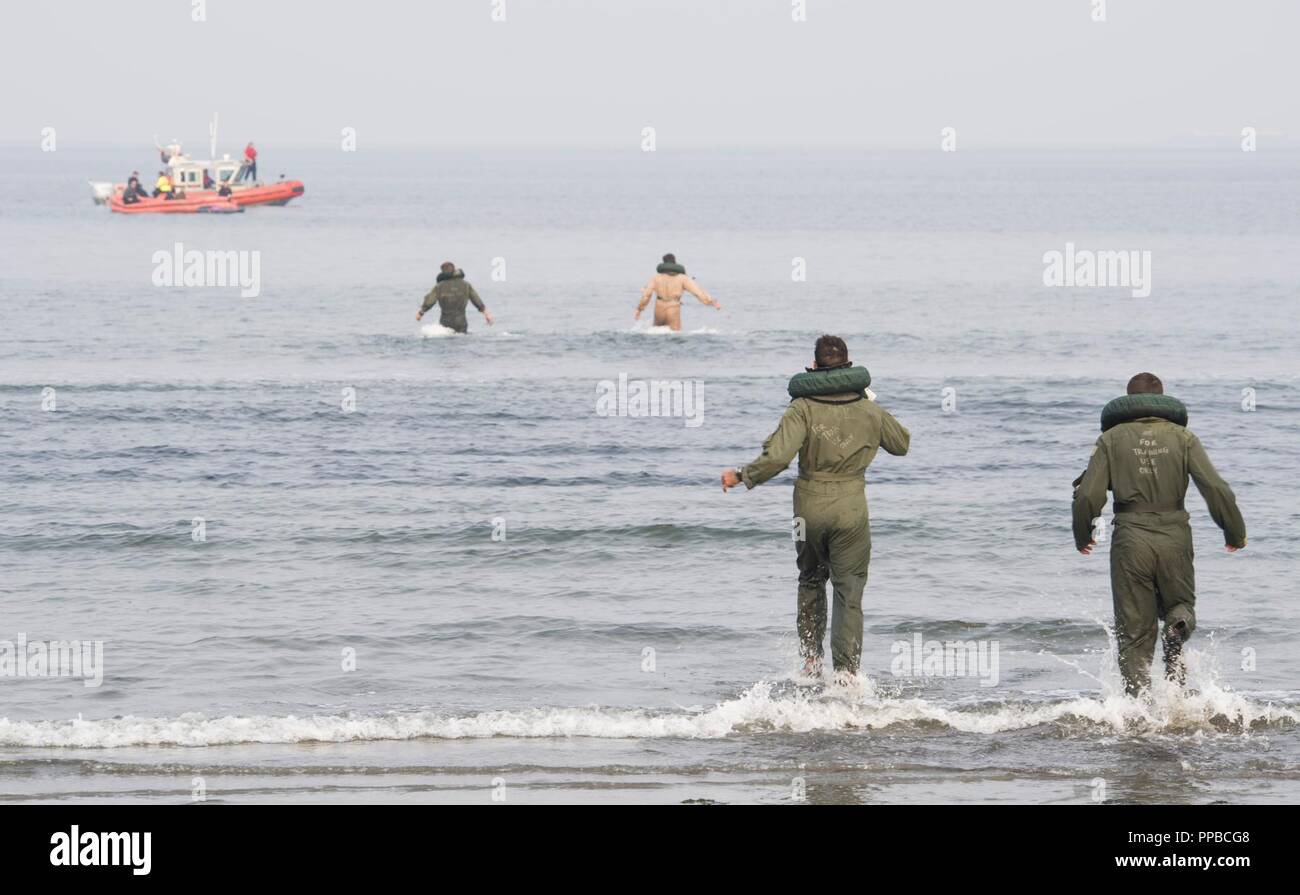 OAK HARBOR, Wash. (Aug. 22, 2018) Pilots from Electronic Attack Wing, U ...