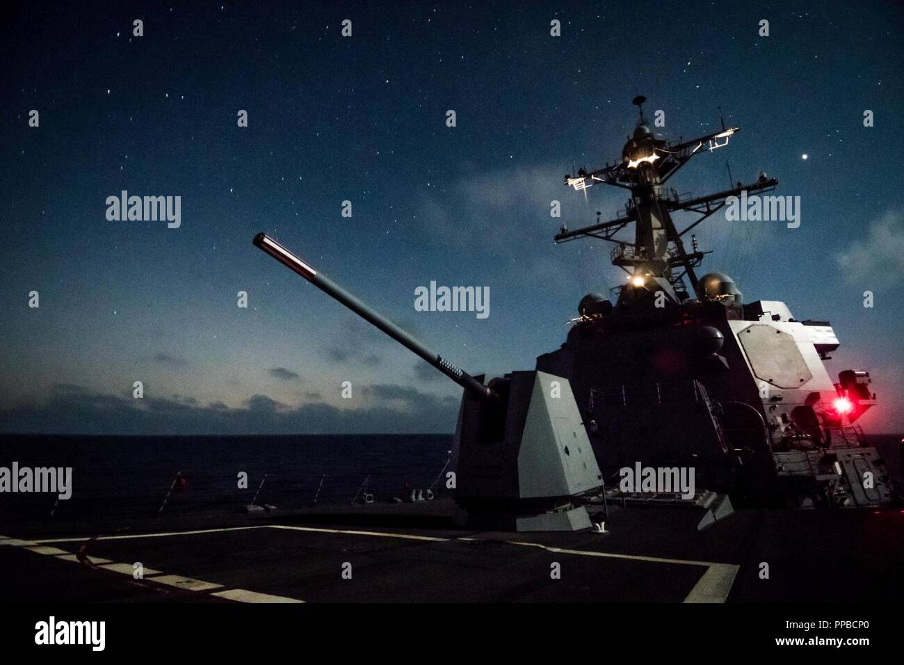 OCEAN (Aug. 18, 2018) - The guided-missile destroyer USS Dewey (DDG 105 ...