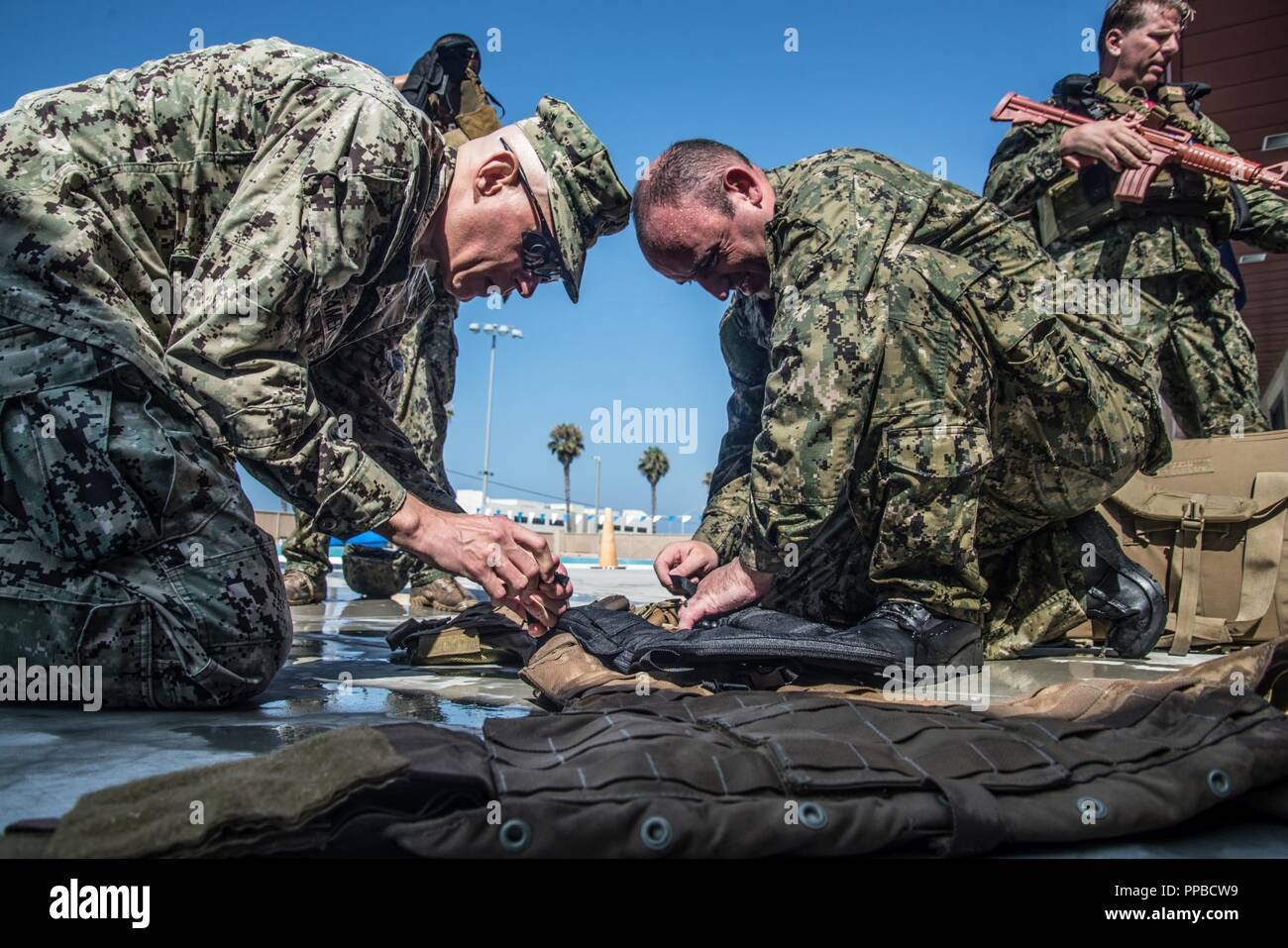 CORONADO, Calif., (August 22, 2018) Chief petty officers (CPO) and CPO ...