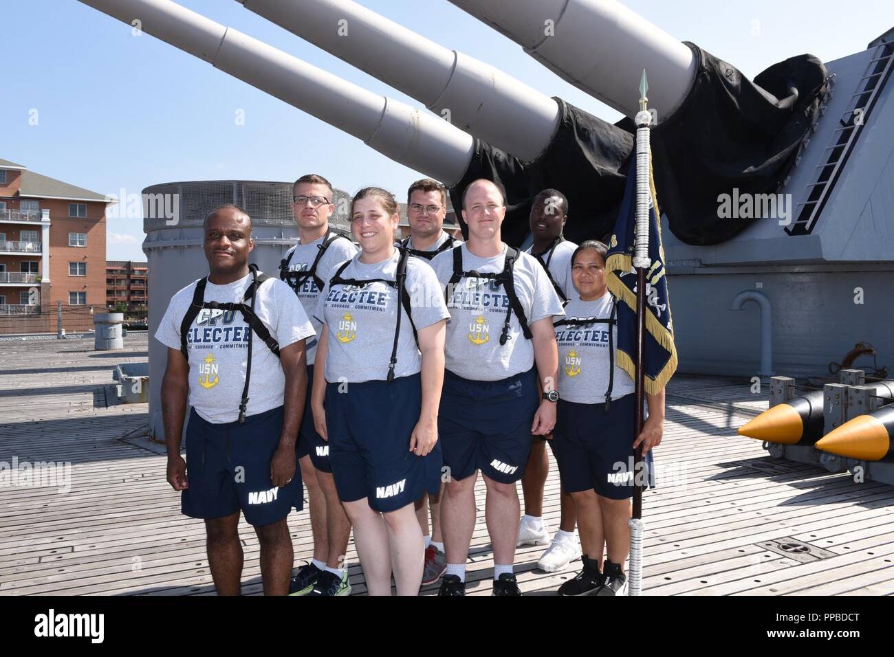CPO Selectees from the USS Whidbey Island (LSD-41) pose for a group ...