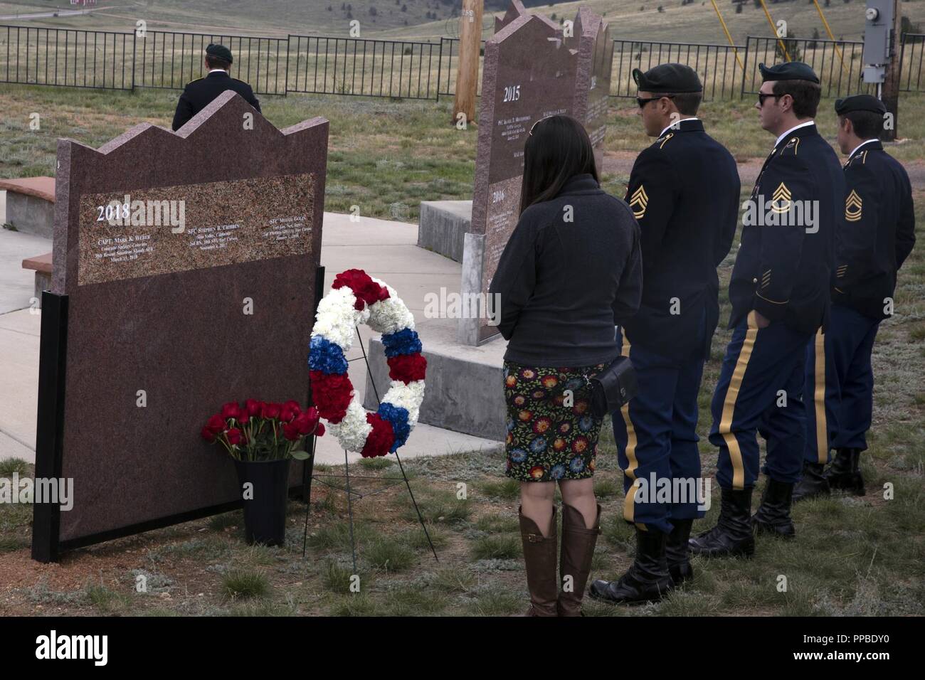 Soldier's and their family member's from 10th Special Forces Group ...