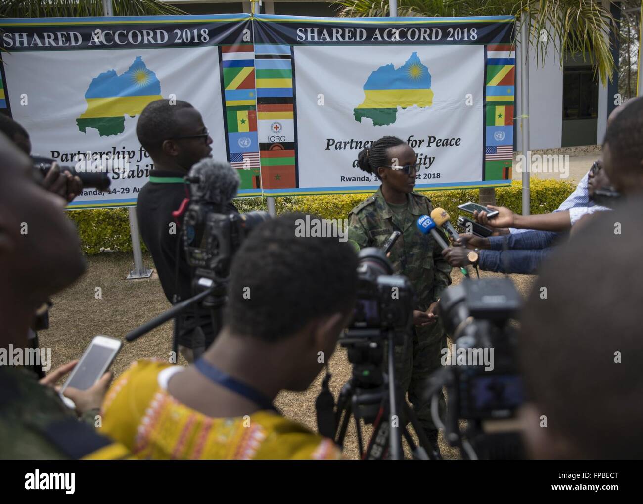 Rwanda defense force hi-res stock photography and images - Alamy