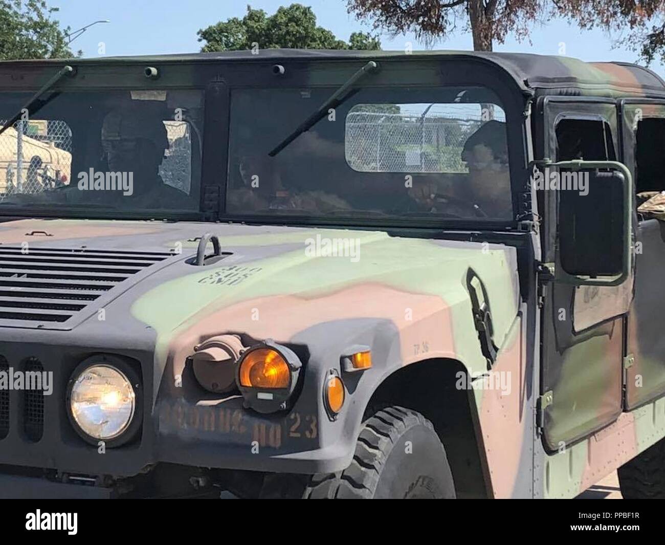 M998 hi-res stock photography and images - Alamy