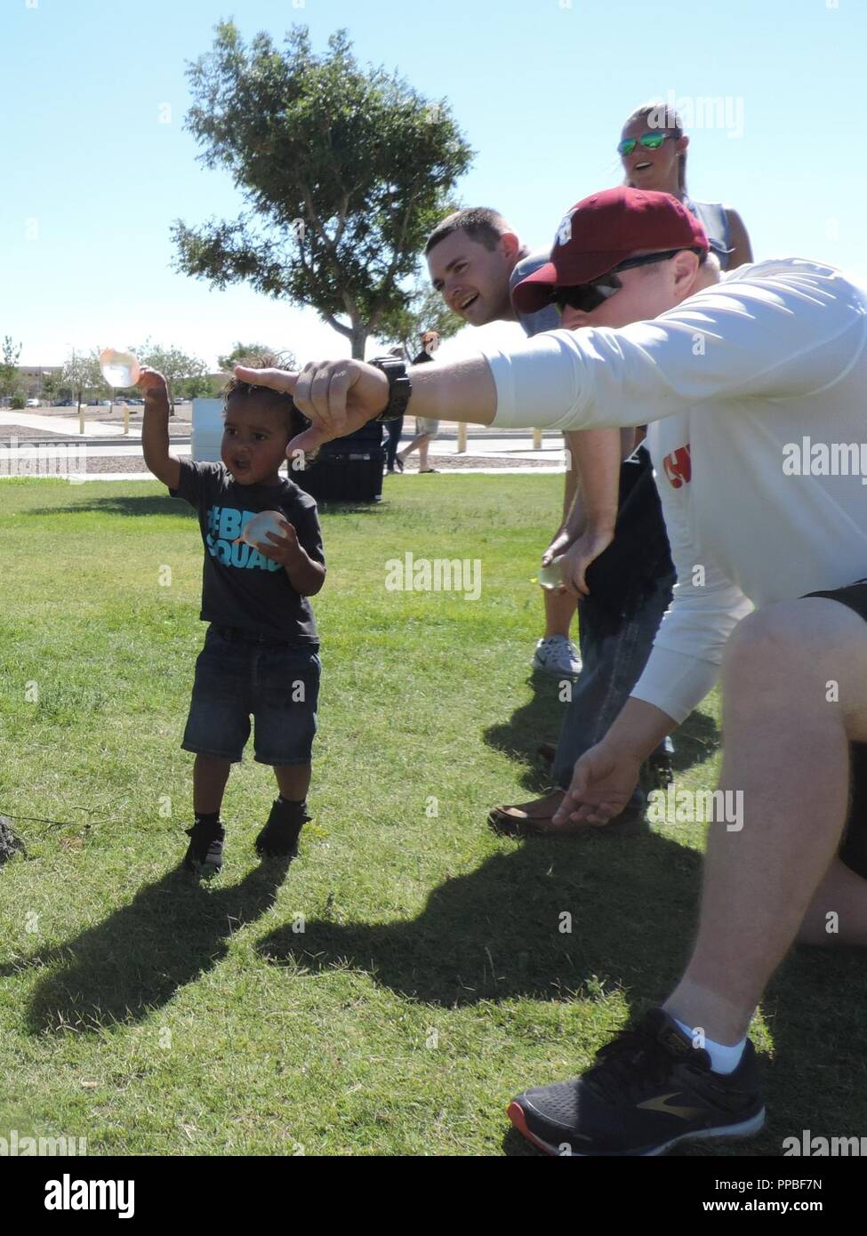 Soldiers with 3rd Armored Brigade Combat Team. 1st Armored Division ...
