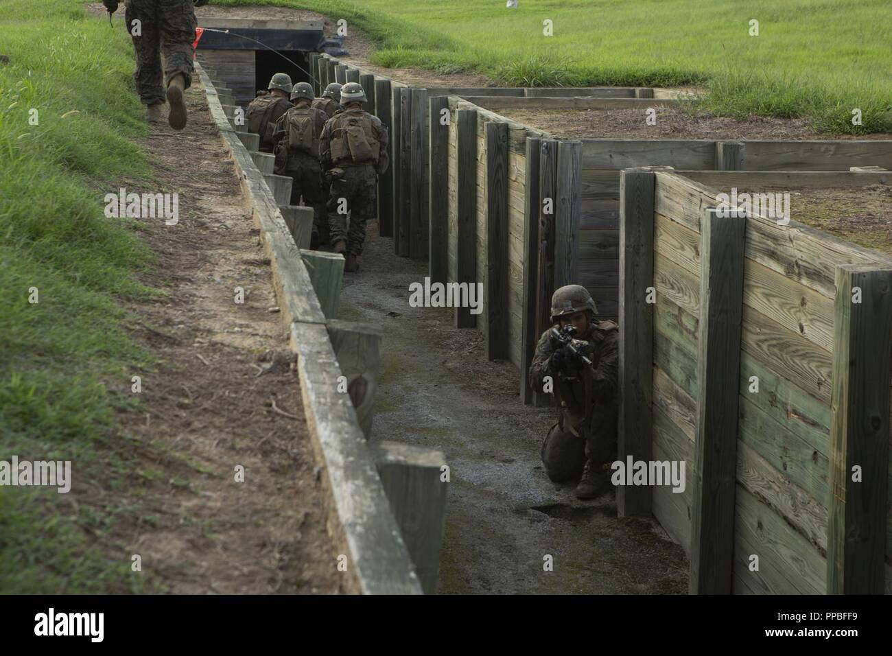 A U.S. Marine with Company A., 2nd Light Armored Reconnaissance ...