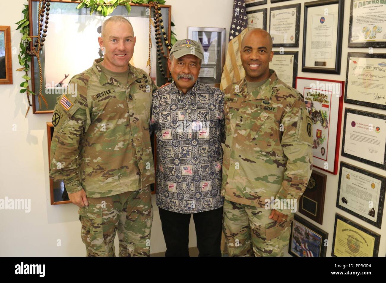 Command Sgt. Major Brian Hester (left), 25th Infantry Division command ...