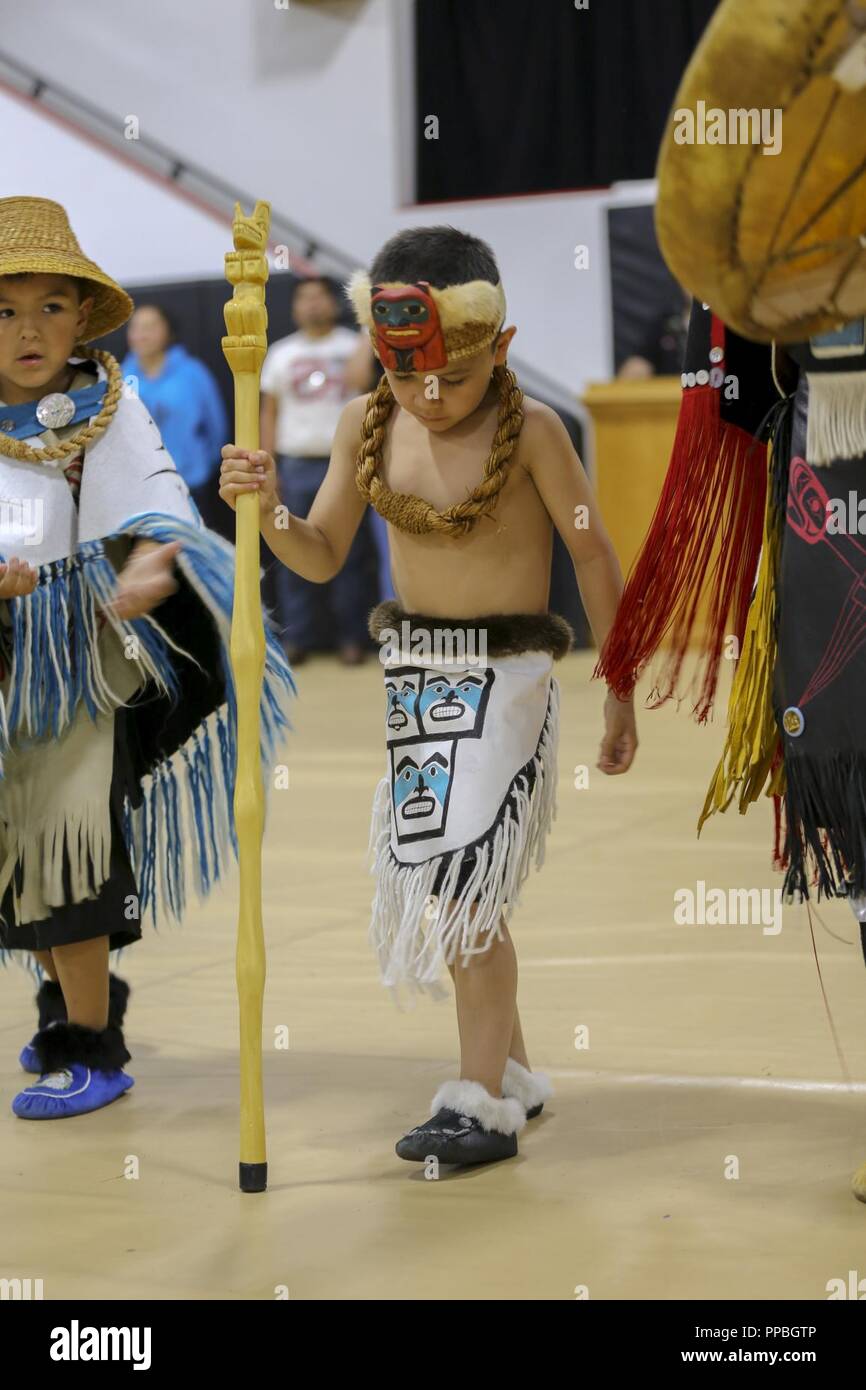 The city of Klawock hosts a veteran totem pole raising celebration at ...