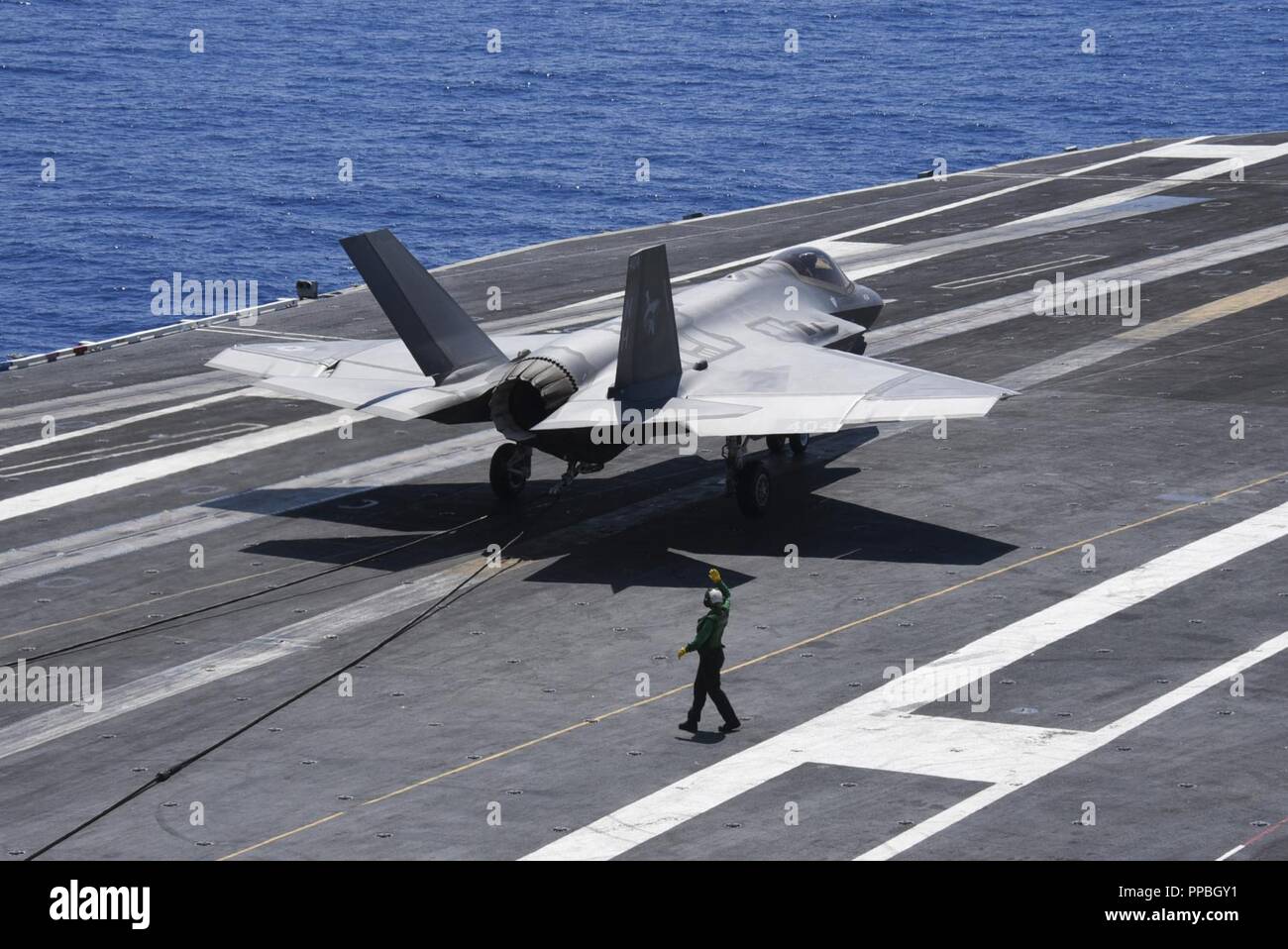 ATLANTIC OCEAN (Aug. 20, 2018) An F-35C Lightning II aircraft assigned ...