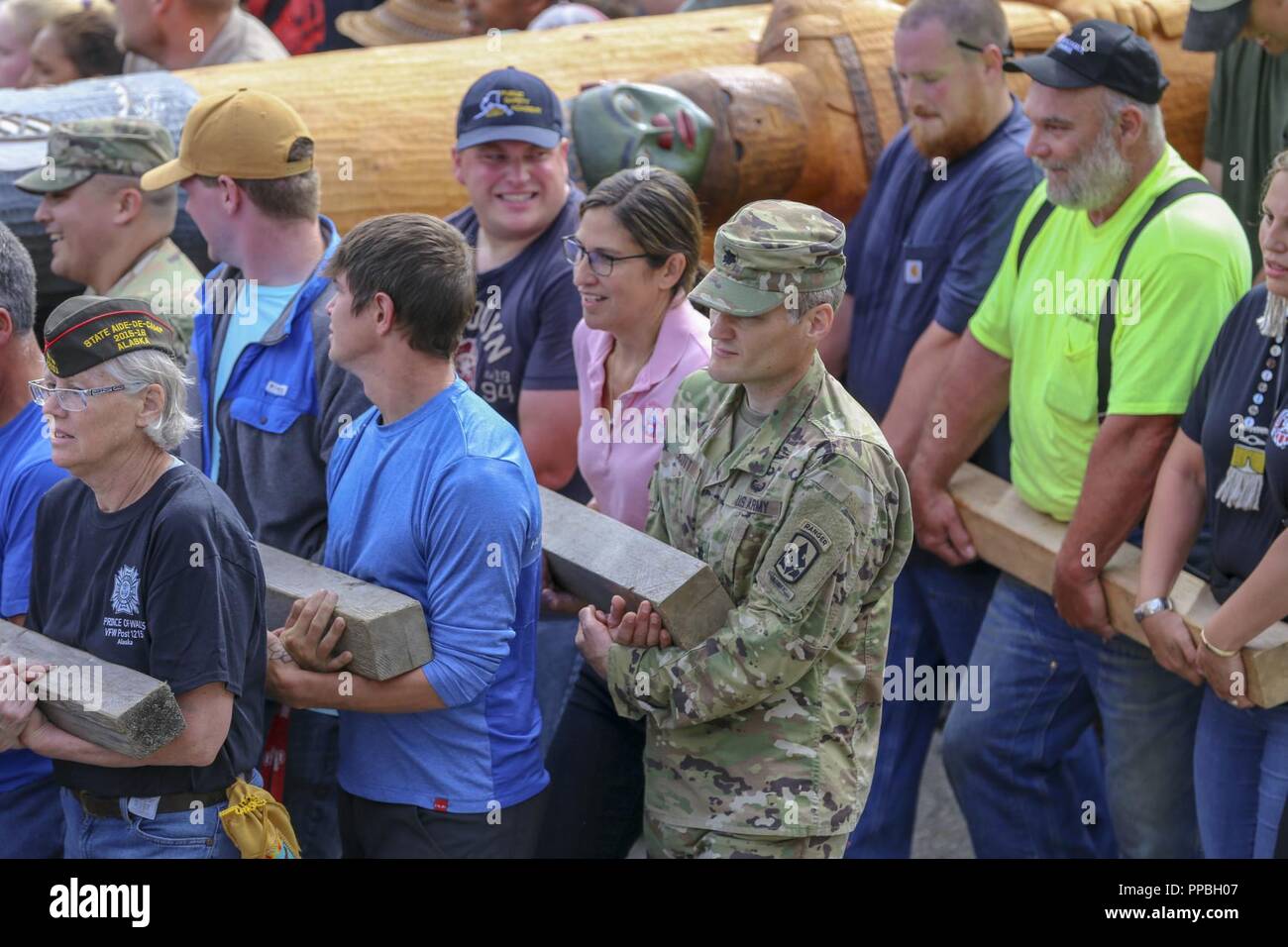 Alaska Army National Guard Lt. Col. Sam Scott, 1st Battalion, 297th ...