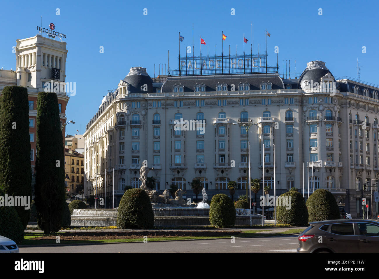 Neptuno palace hi-res stock photography and images - Alamy