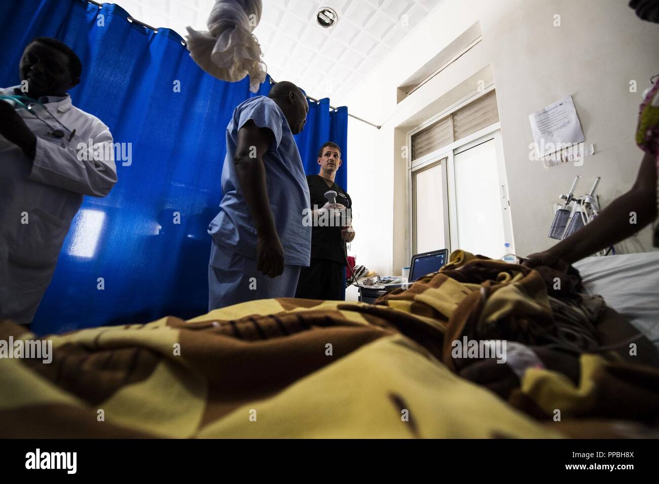 U.S. Army MAJ Thomas Nessler, emergency physician and ultrasound fellow ...