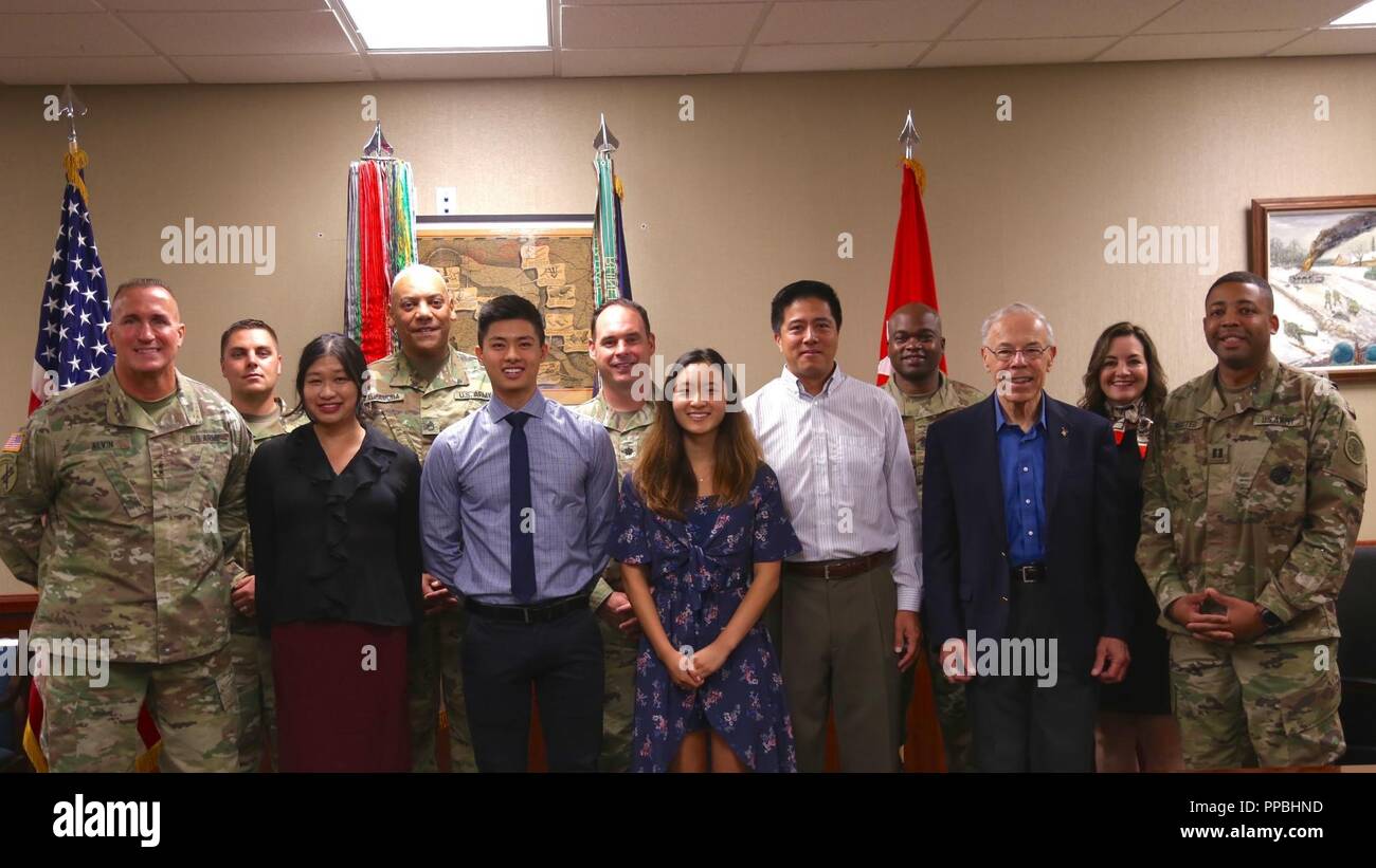 Army reserve ambassador dan furtado hi-res stock photography and images ...