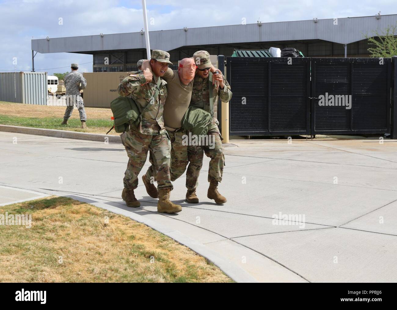 Soldiers of the 29th Infantry Brigade Combat Team simulate tactical ...