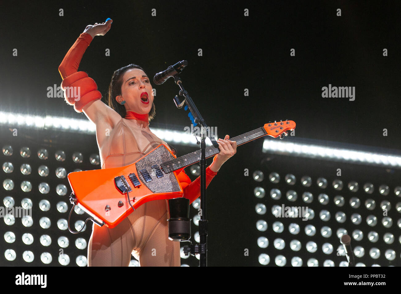 Las Vegas, Nevada, USA. 22nd Sep, 2018. ANNE CLARK of ST. VINCENT ...