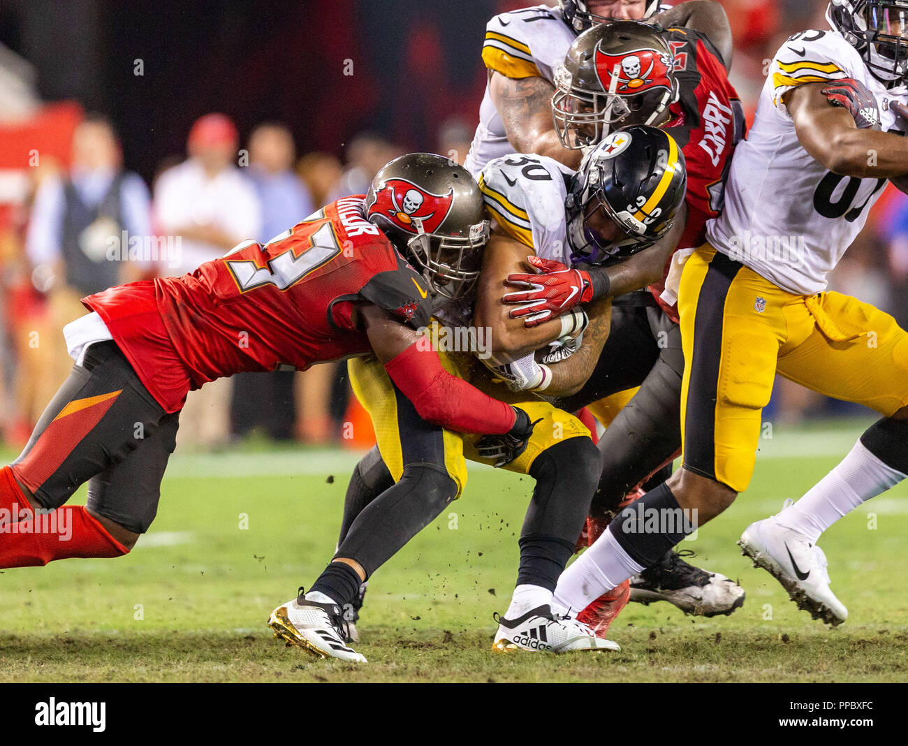James conner steelers hi-res stock photography and images - Alamy