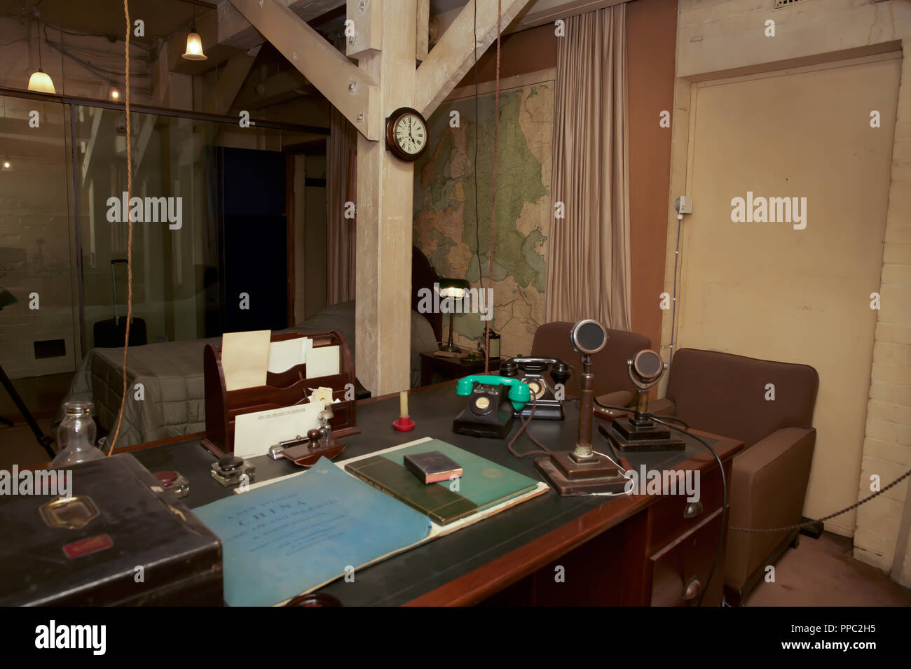 Winston churchill underground war room hi-res stock photography and ...