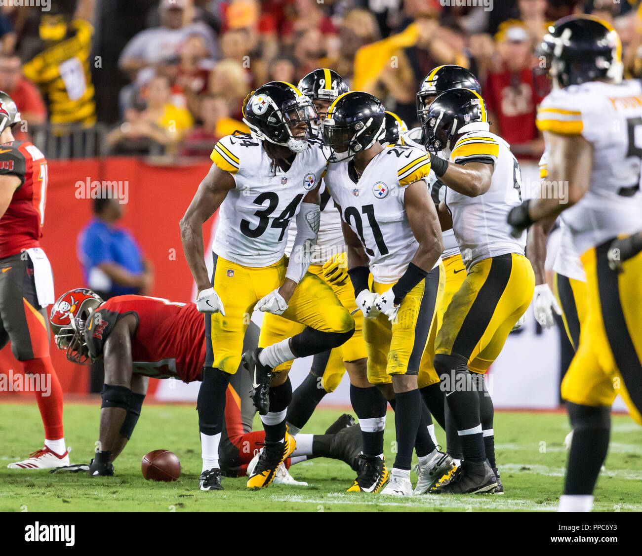 Raymond terrell hi-res stock photography and images - Alamy