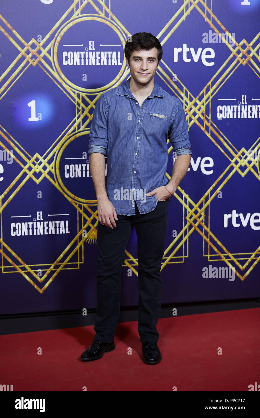 Monen hi-res stock photography and images - Alamy