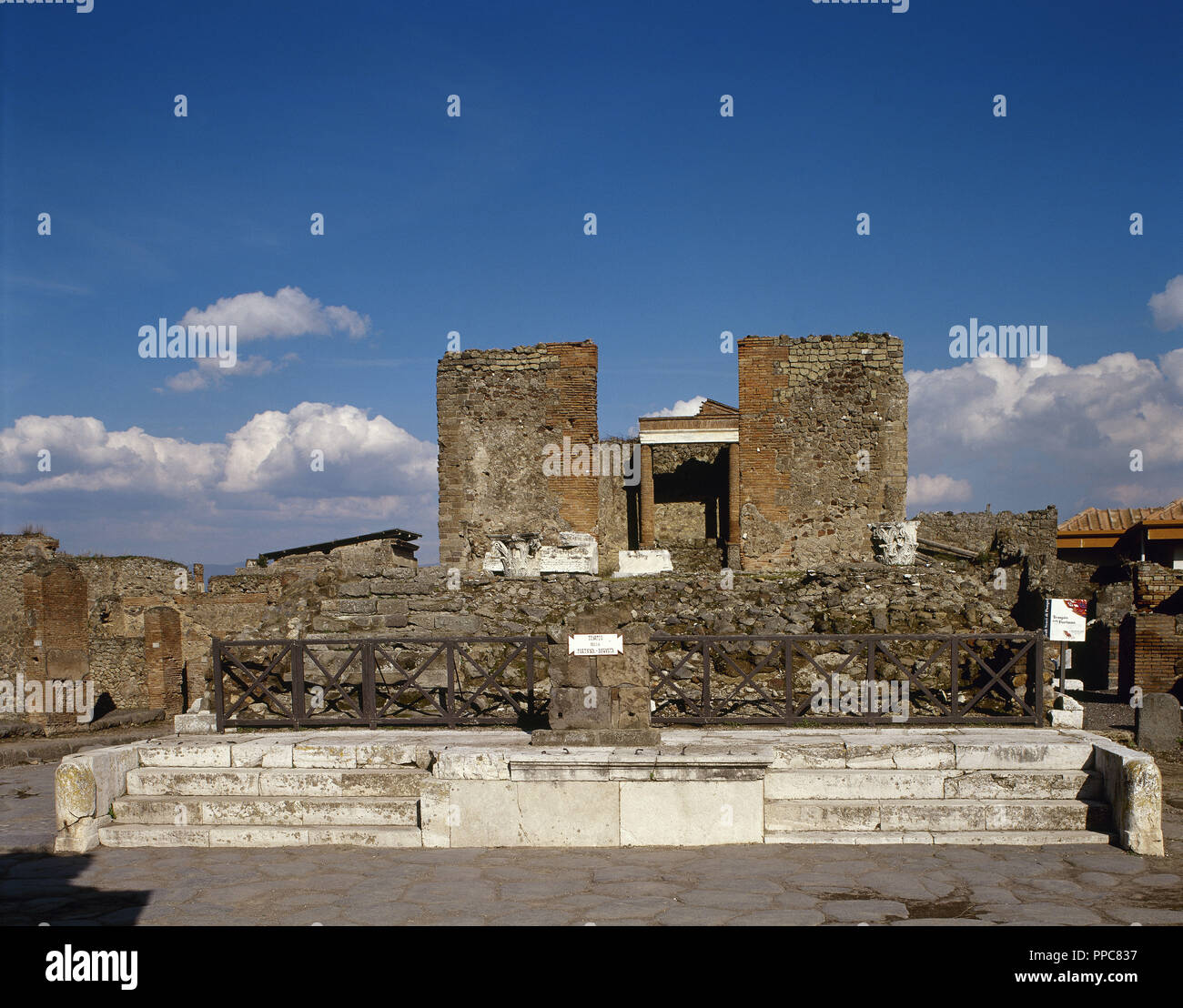 Historia augusta marcus hi-res stock photography and images - Alamy