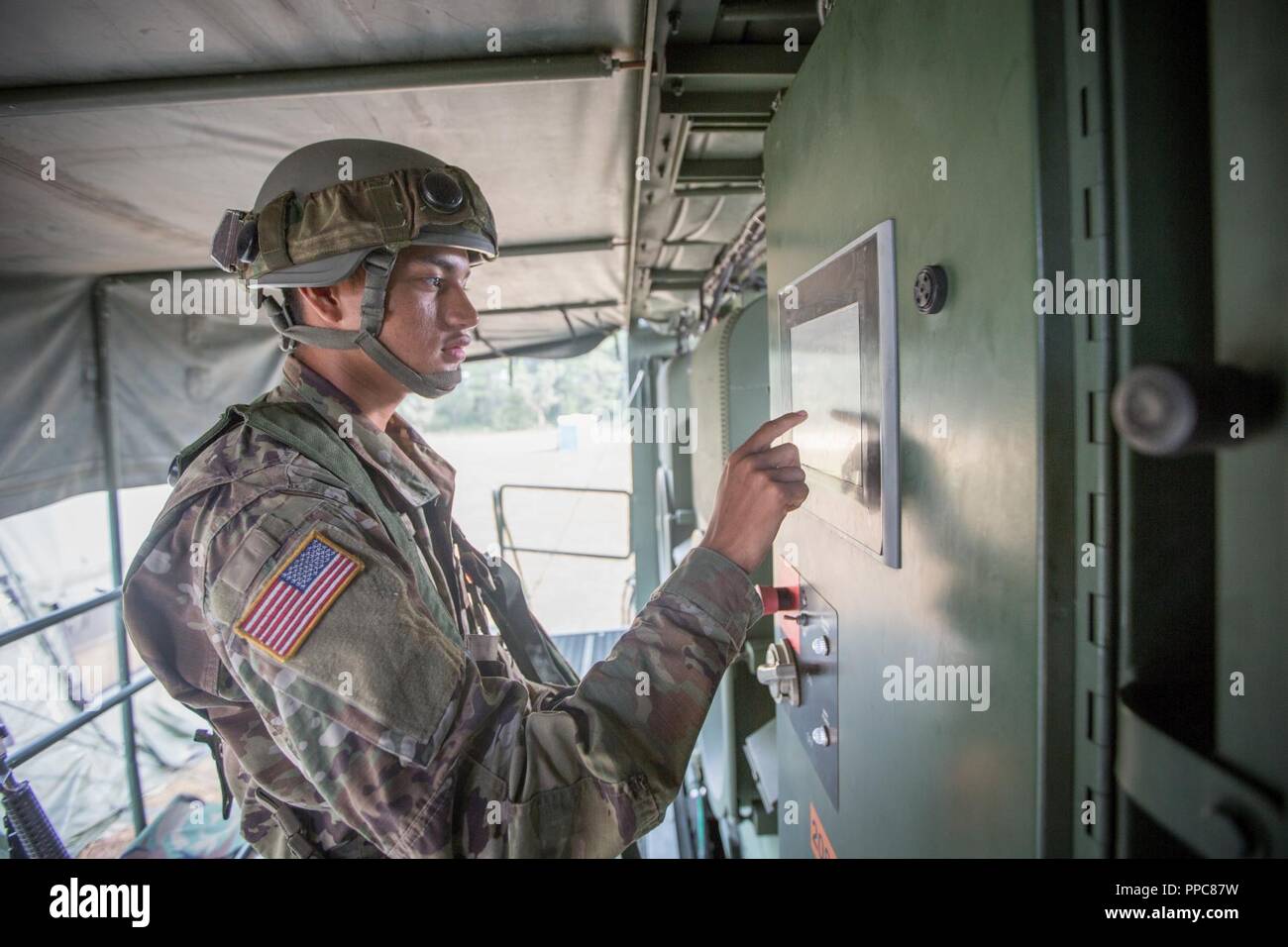 Laundry advanced system lads hi-res stock photography and images - Alamy