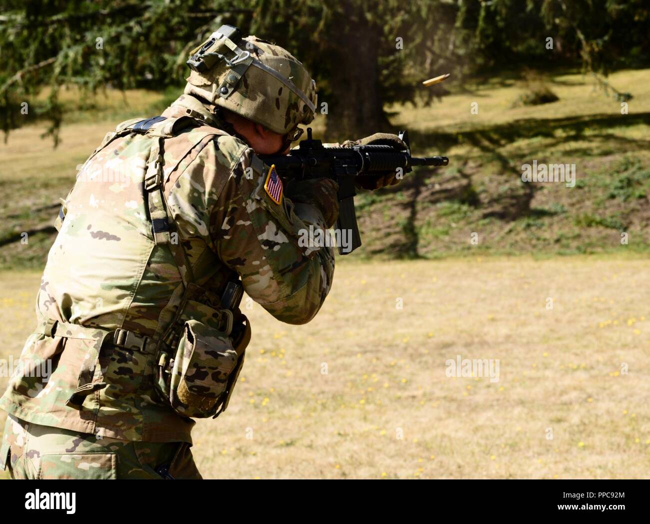 Oregon Army National Guard Sgt. Loren Culberhouse, with Company C, 1st ...