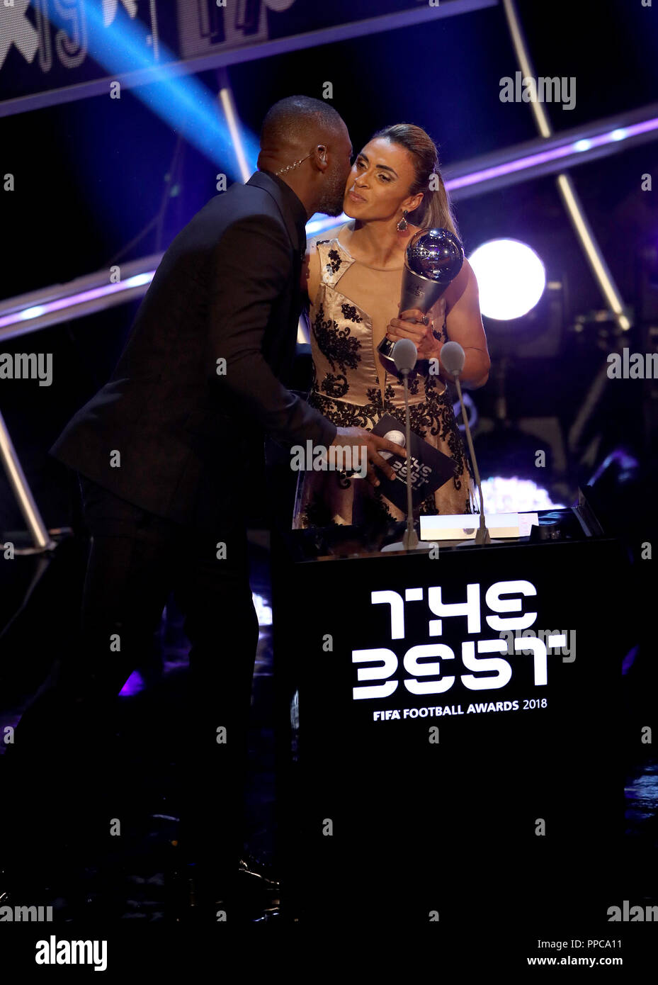 Tim goode pa women's football hi-res stock photography and images - Alamy