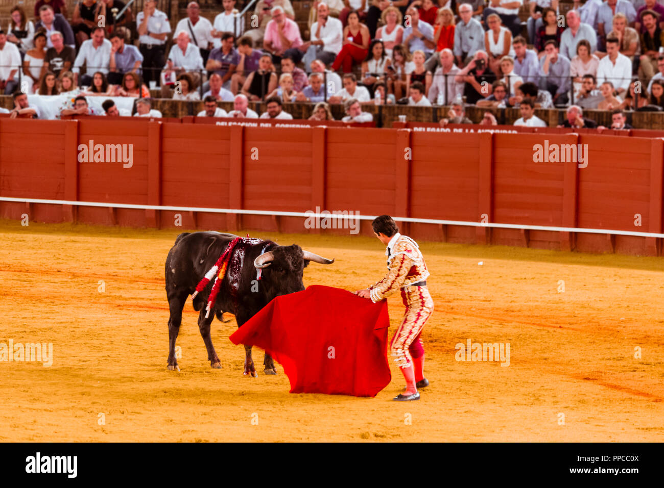 Plaza Stands High Resolution Stock Photography and Images - Alamy
