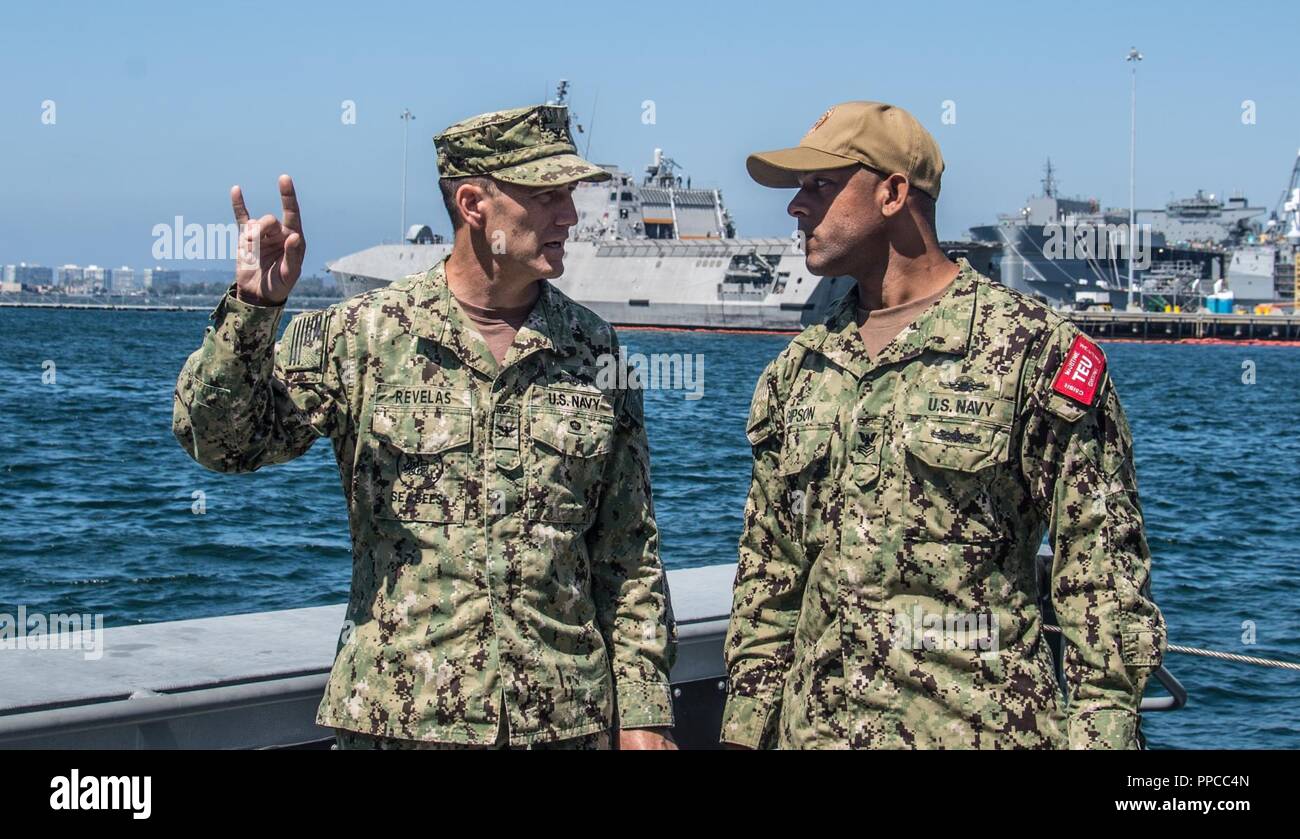 Revelas hi-res stock photography and images - Alamy