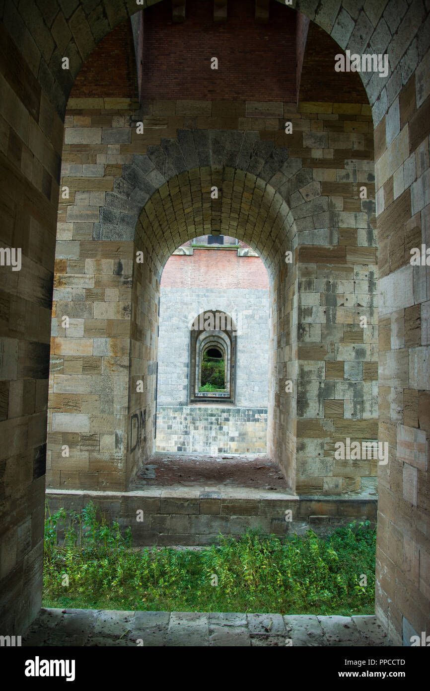 The Goeltzsch Viaduct, German Goeltzschtal bridge, is a railway bridge ...