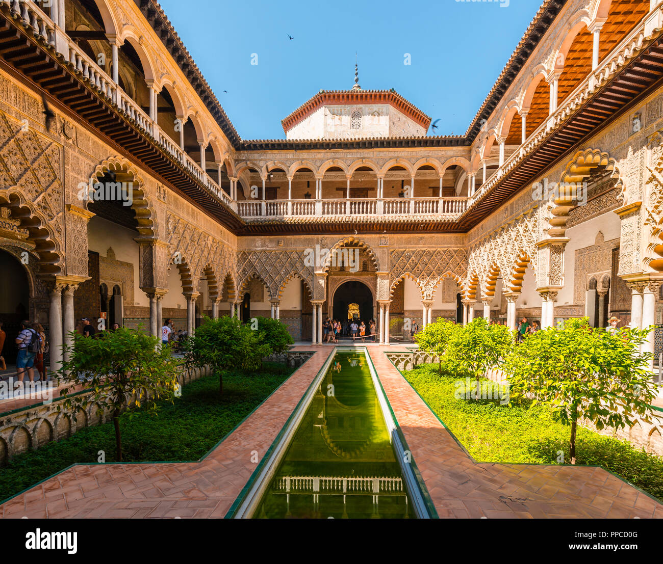 Court maidens alcazar royal palace hi-res stock photography and images ...