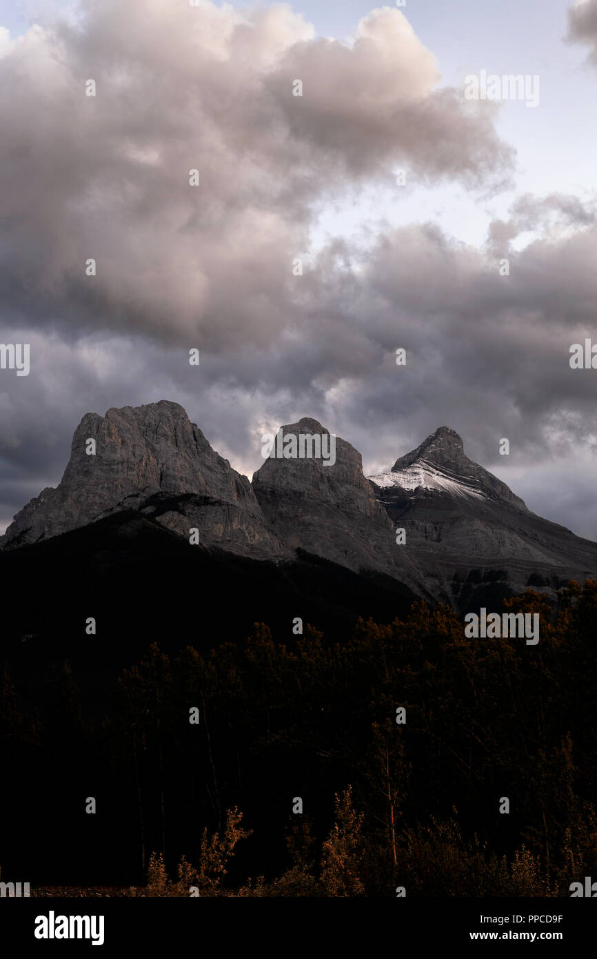Breathtaking view of the famous Canadian Rockies Three Sisters Mountain ...