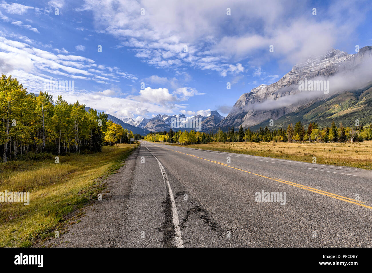 Kananaskis Country as seen from the Smith-Dorrien Spray Lakes Trail ...