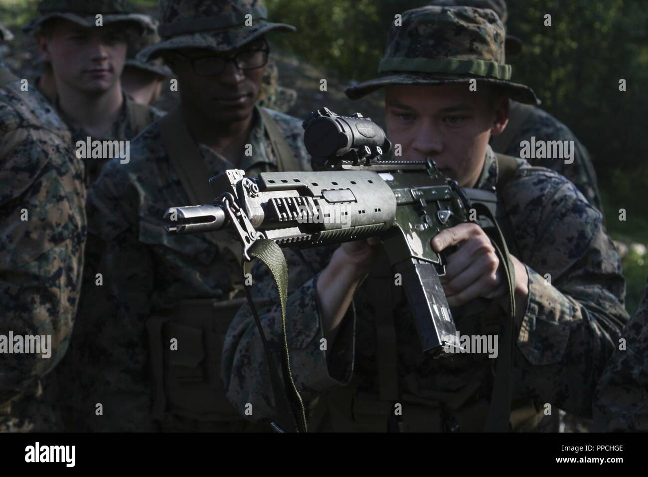 Automatkarbin hi-res stock photography and images - Alamy