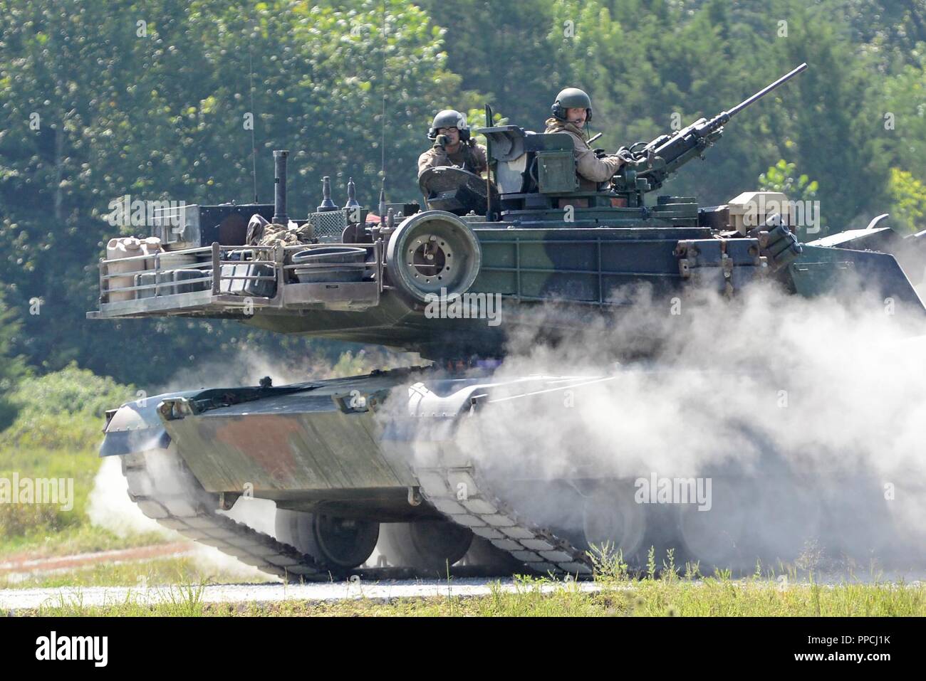 Tank battalions from the USMC battled it out on Fort Knox's Wilcox ...