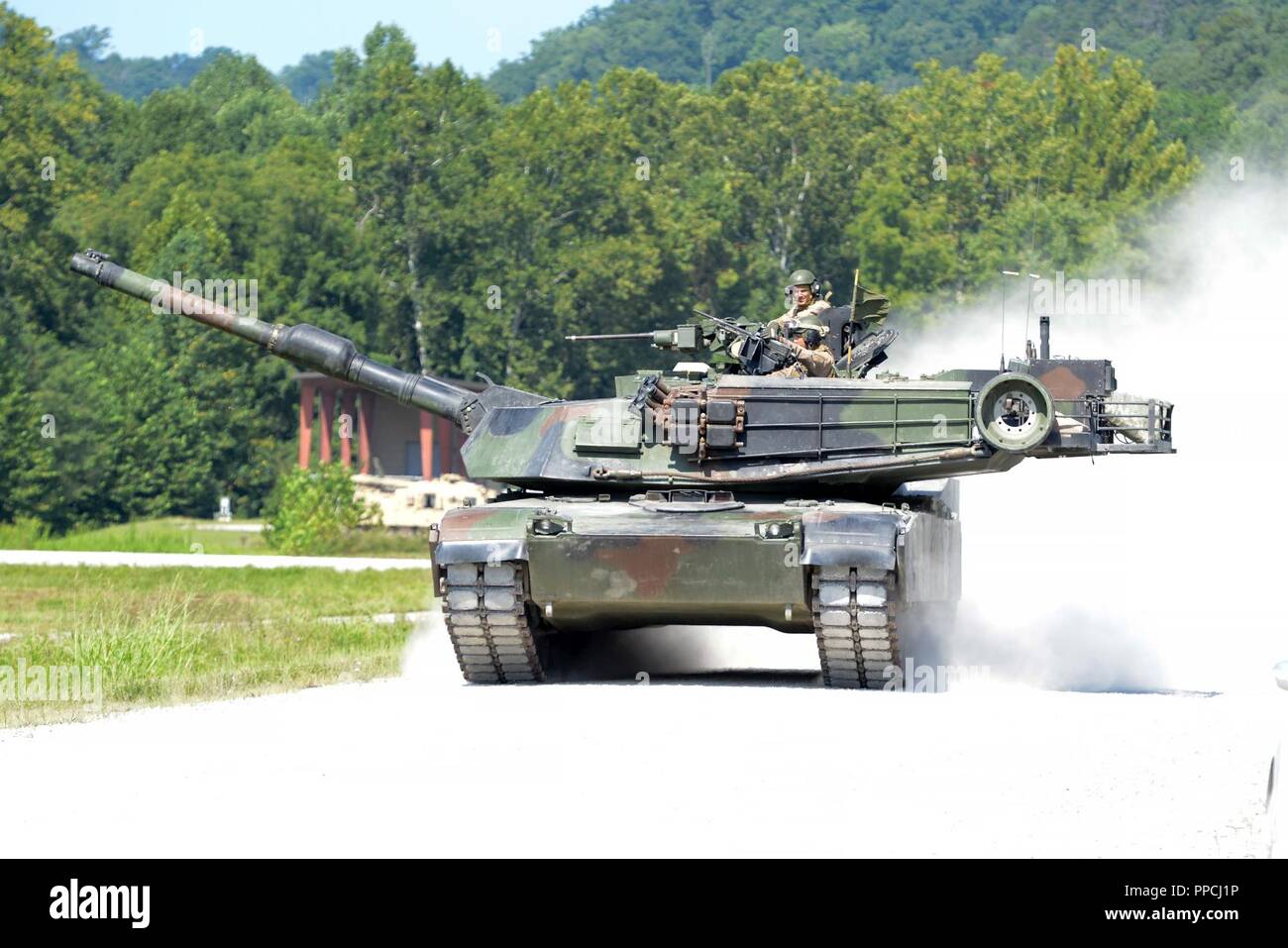 Tank battalions from the USMC battled it out on Fort Knox's Wilcox ...