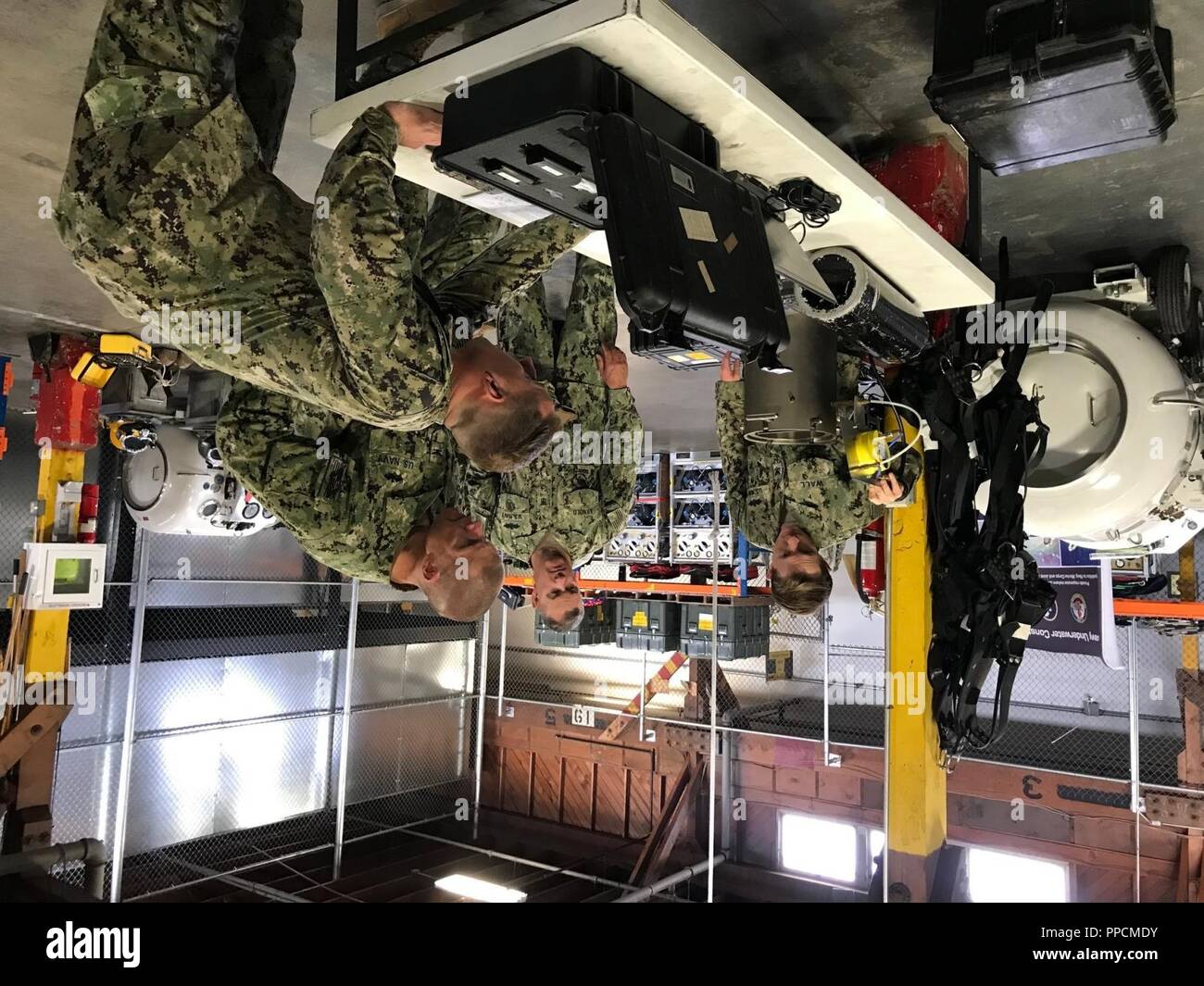 U s naval underwater construction team 1 hi-res stock photography and ...